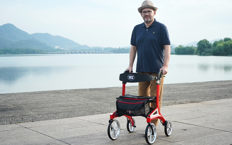 Richtige Nutzung eines Rollators: Ultimativer Leitfaden – Vocic